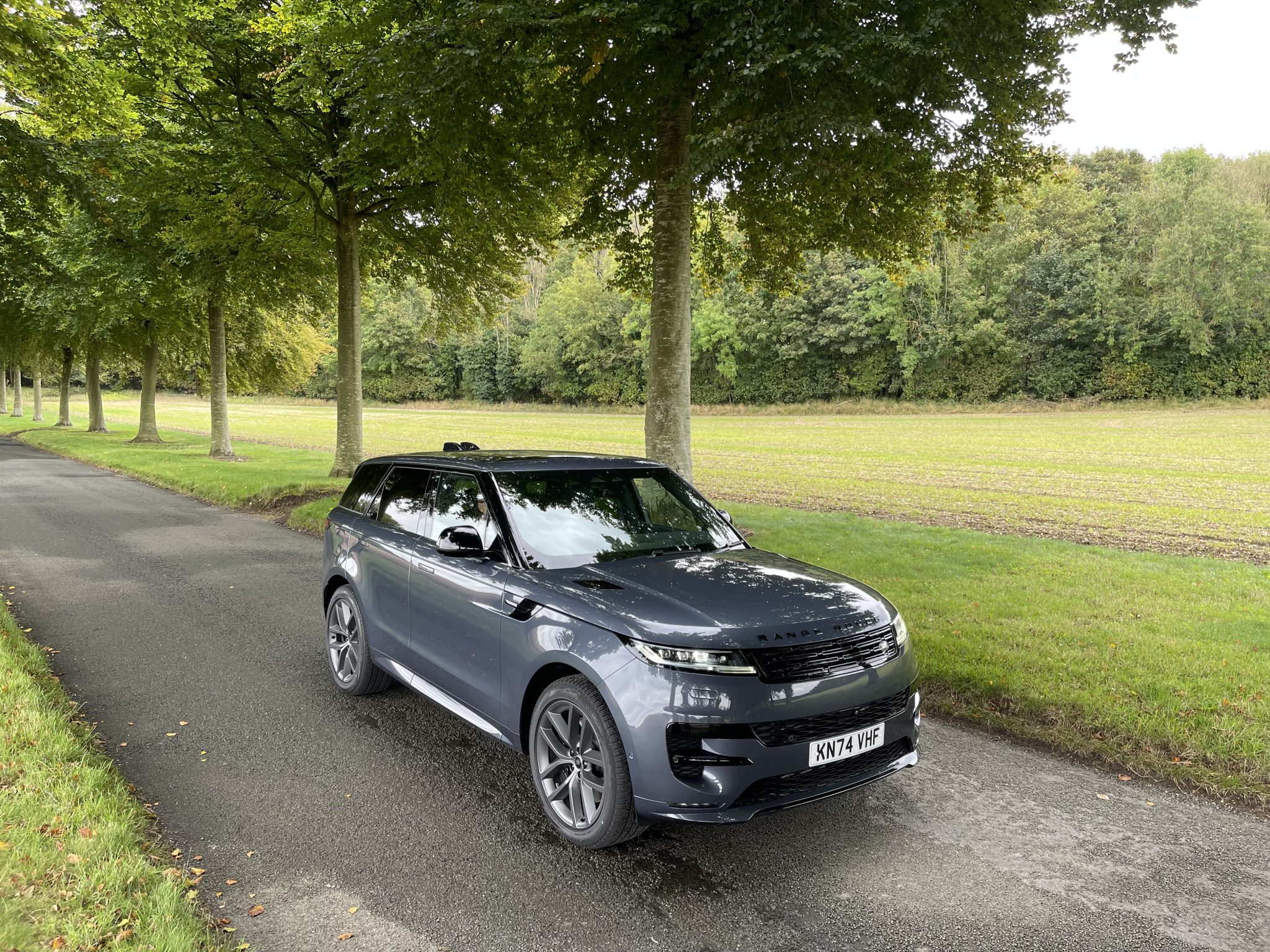 Car Review: Range Rover Sport Dynamic SE P460e – Kensington and Chelsea ...